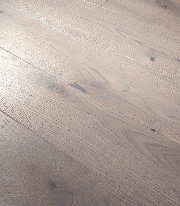 Shadow Storm Oak Plank, Brushed & Matt Lacquered - 130mm x 14mm Click ...